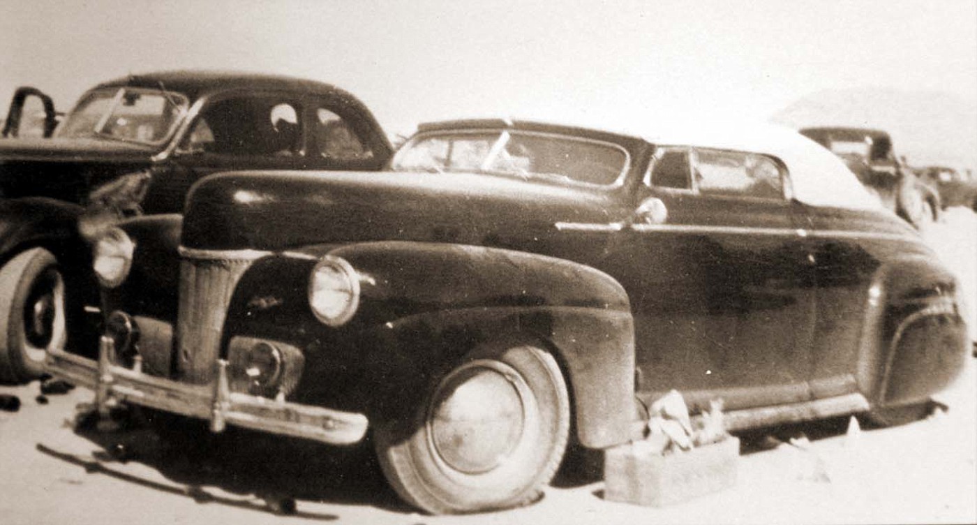 Photo: P2270093 | '40's - '50's built '41 Ford Customs album | Rik ...