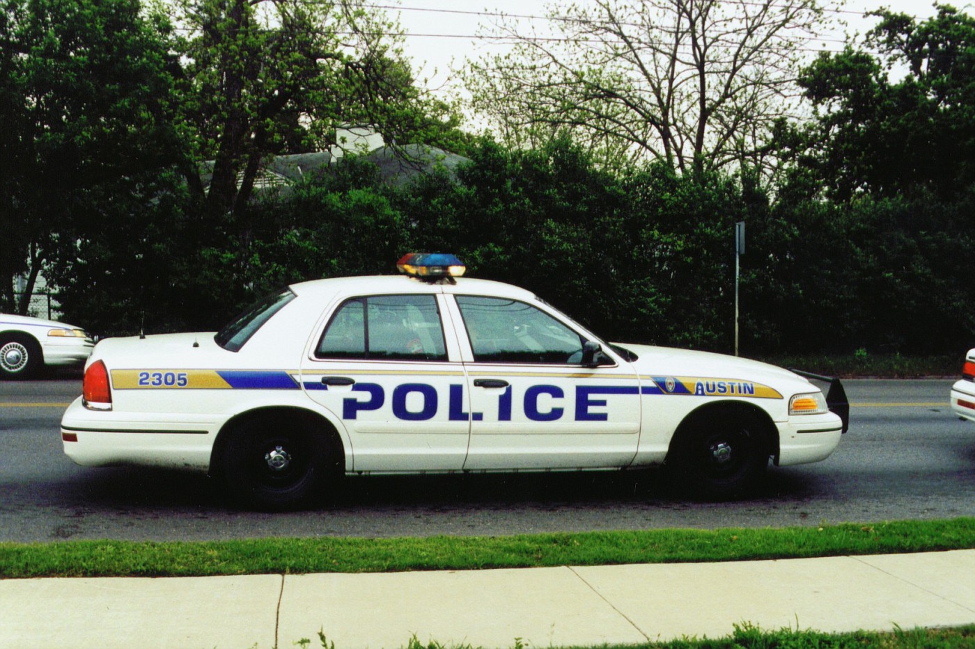 copcar dot com - The home of the American Police Car - Photo Archives