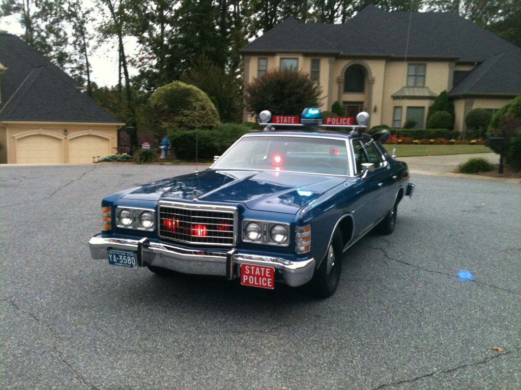 copcar dot com - The home of the American Police Car - Photo Archives