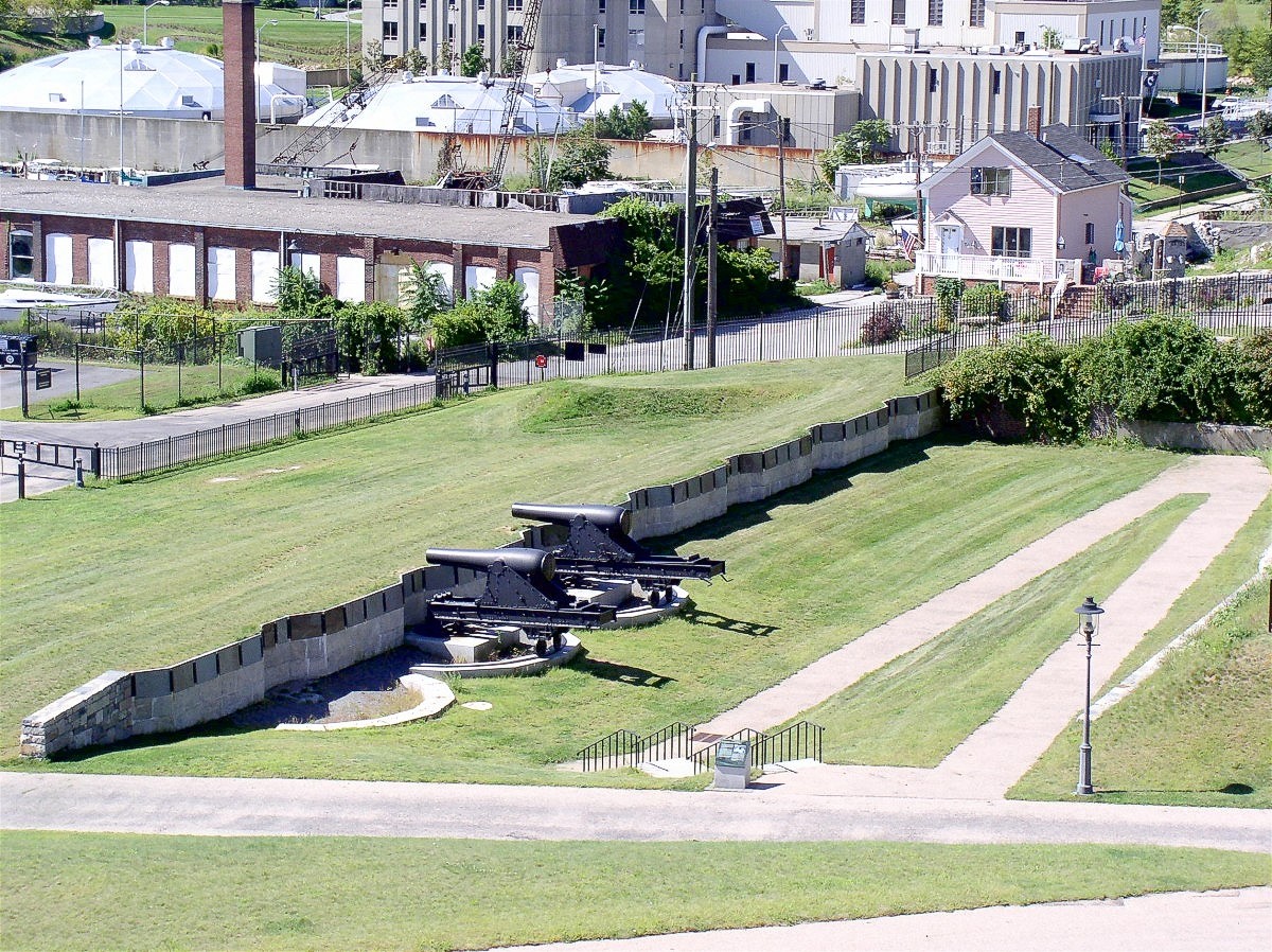 FORT TRUMBULL - NEW LONDON, CT album | Jerry Dougherty's CONNECTICUT ...