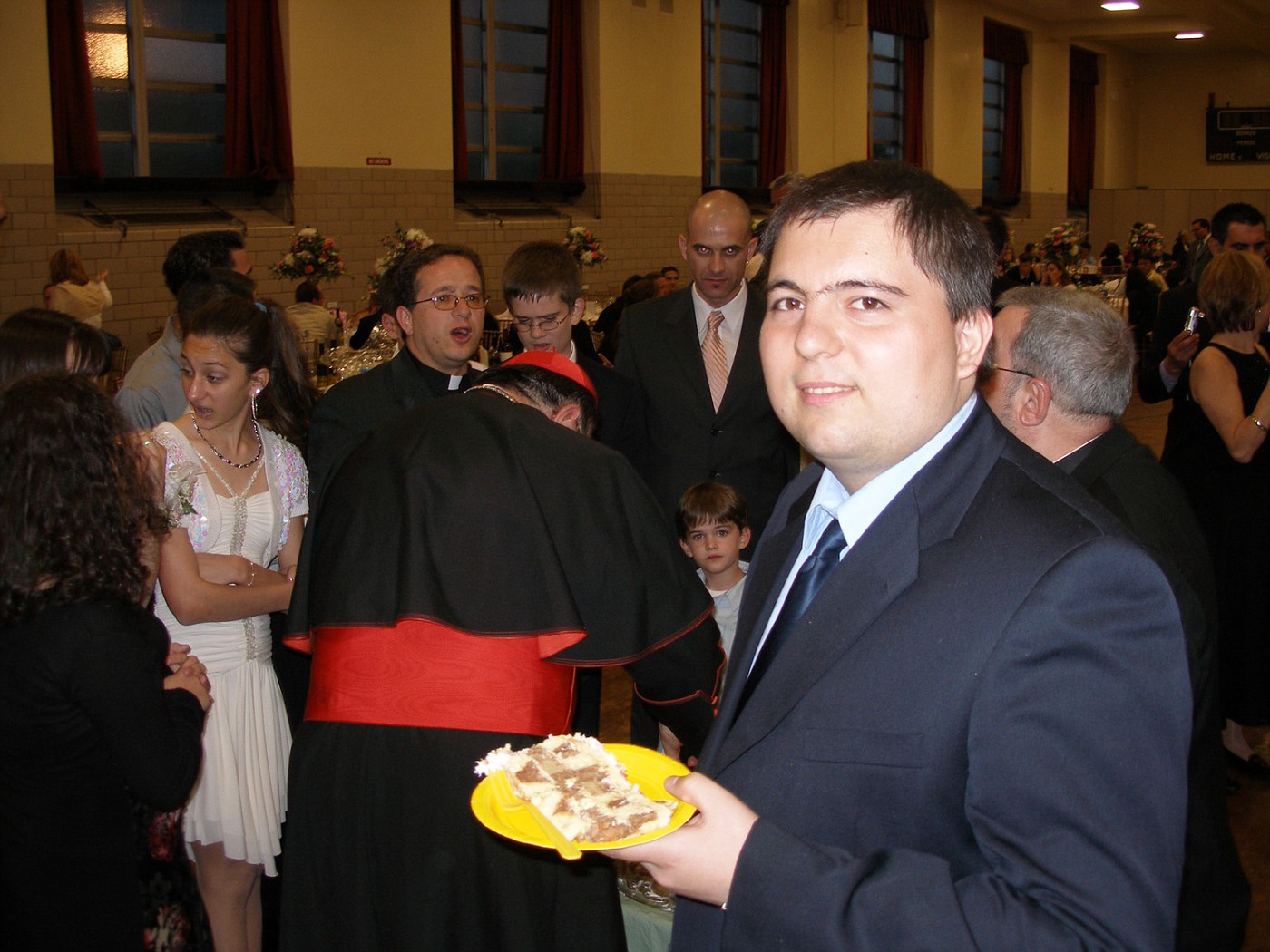 Photo: Luki posvecena torta i crvene oci | Krizma 2006 album | Luko ...