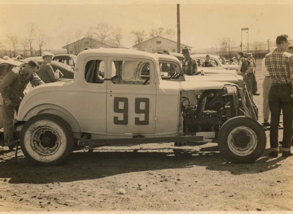 Photo: thomas bros garage 014 | Thomas Family Thomas Garage Collection ...