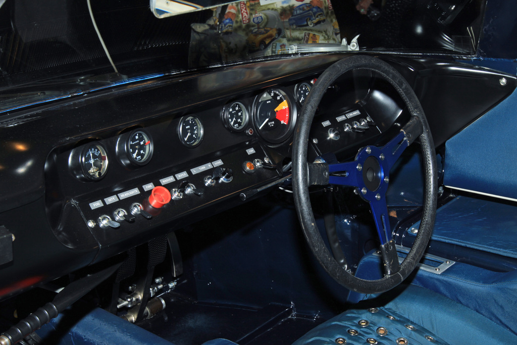 Photo: 1965 Ford GT40 chassis number 104 restored interior | Ford GT40 ...