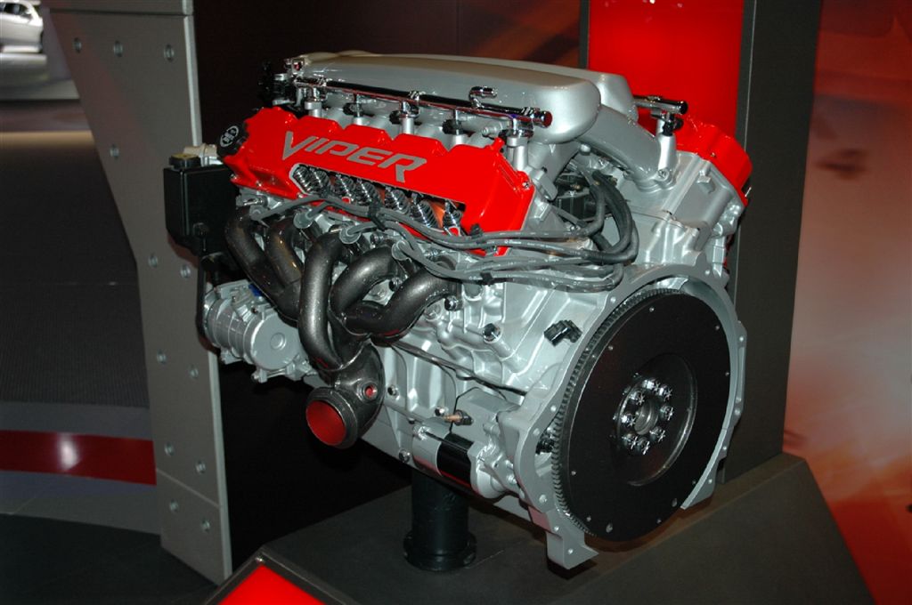 Photo: dodgeV10 05 | 8.3 L V10 Engine album | Cars 'n' trucks 4 you ...