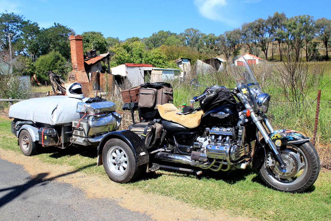 Photo: 1500 cc Valkyrie Honda at Sofala 002 | Vintage Motorcycle Annual ...