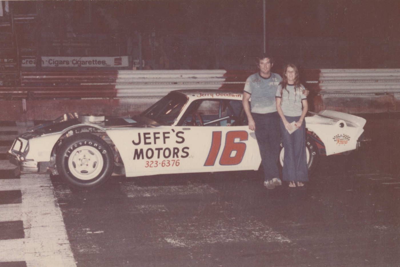 Photo: GOODWIN 1977 004 | Jerry and Judy Goodwin Collection [Pavement ...