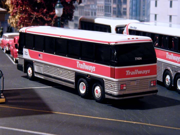 Photo: Blue Ridge Trailways Asheville, N. C. # 77454 | TRAILWAYS SYSTEM ...