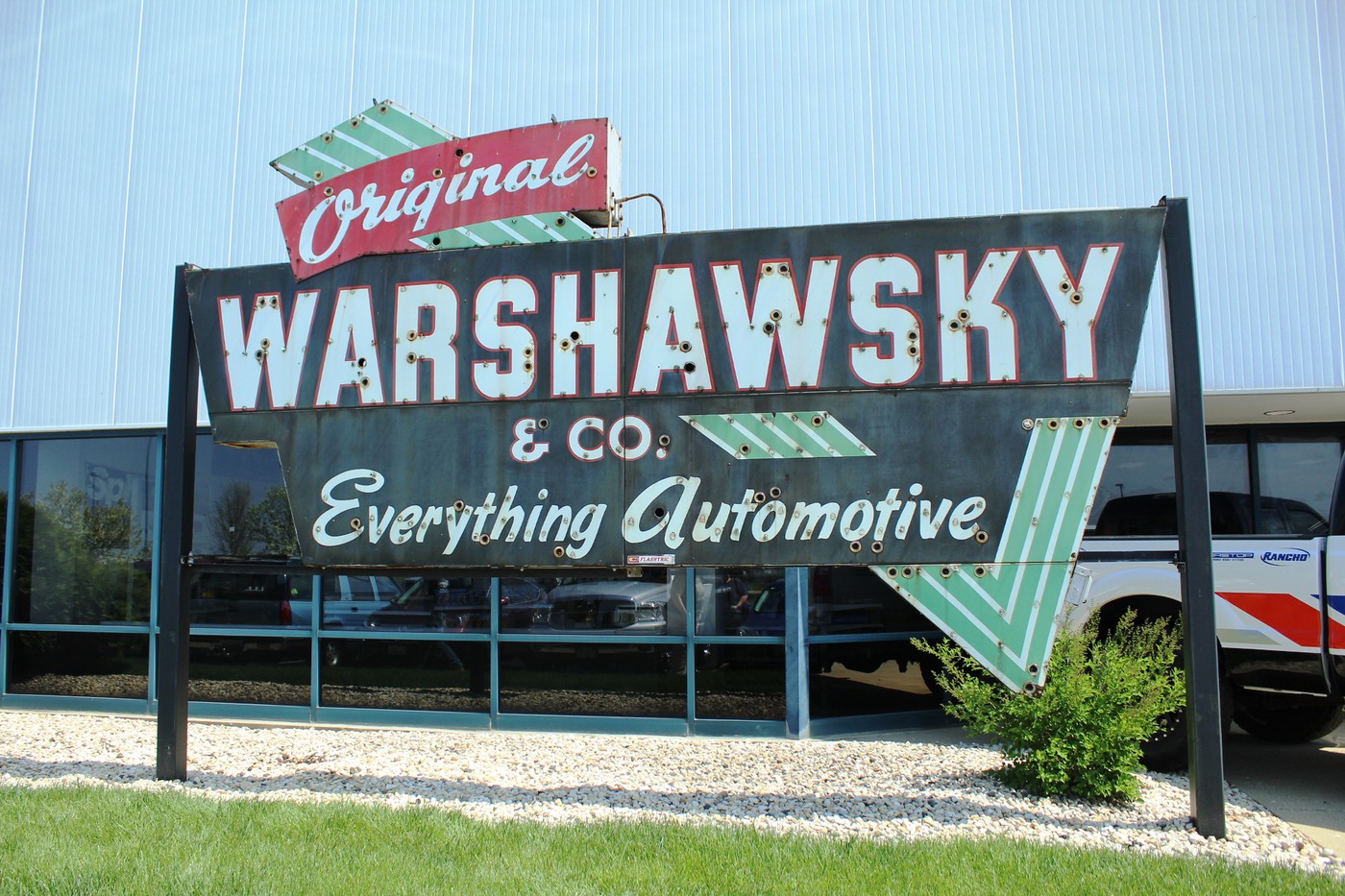 Photo: 05-06-2018-0001 | J.C. Whitney 2018 album | NitroMarty | Fotki ...