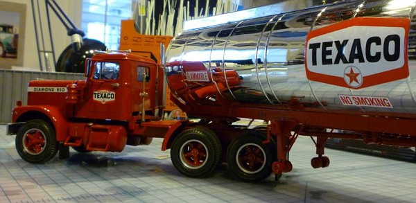 Photo: AMT Texaco Rig close102911.jpg | AMT Diamond Reo Texaco album ...