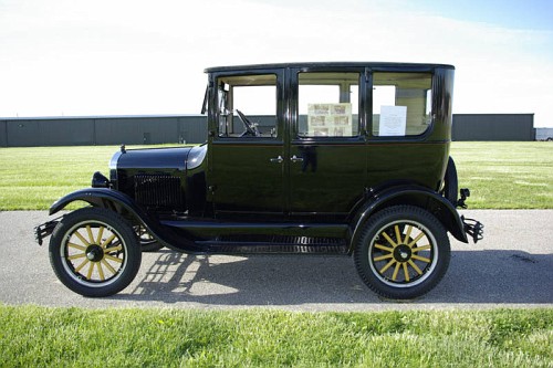 Photo: 1926 Ford Model T four door sedan f | 1908 to 1927 Ford model T ...