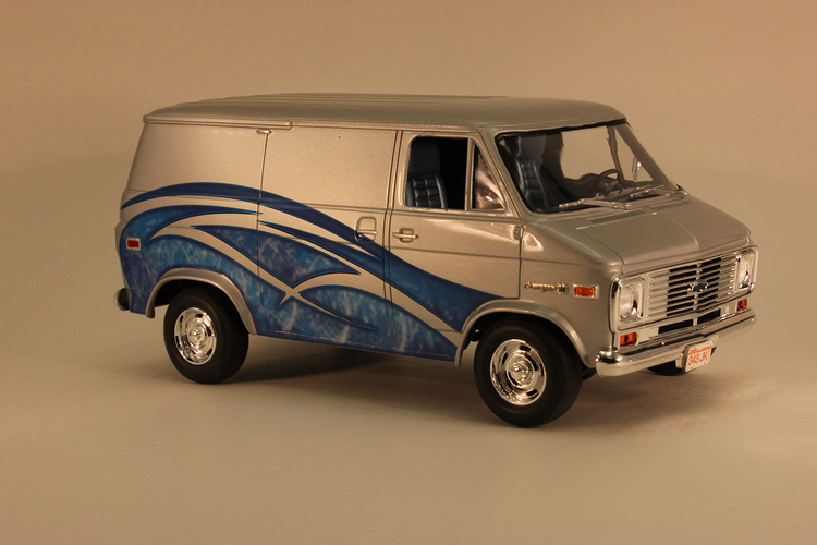 Photo: RevellVanprojectforSA4007-vi | Revell Chevy Van album | MCRUZ1 ...
