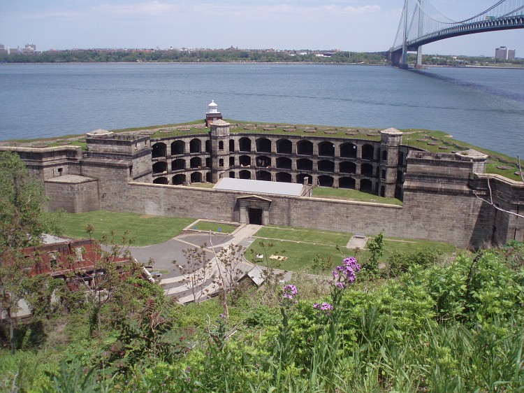 Photo: Fort Wadsworth 020.jpg | Fort Wadsworth, SI album | Vitamin B ...