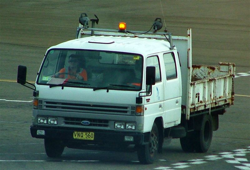 Photo: Airside vehicles 001 | Tarmac Action Kingsford Smith Sydney ...