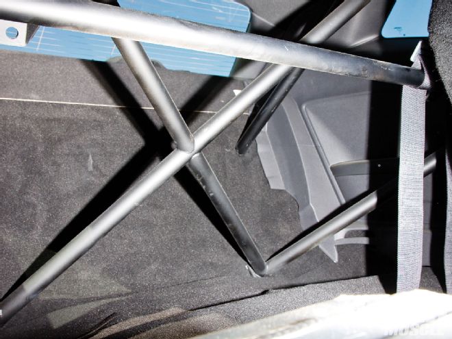 Photo: Dodge Challenger PAK drag car roll cage | Dodge Challenger Hemi ...