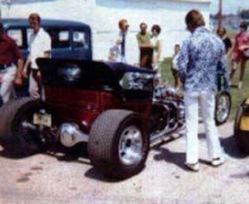 Photo: Don Kendall's T-Bucket (1) | DON KENDALL'S T-BUCKET album | LOUD ...