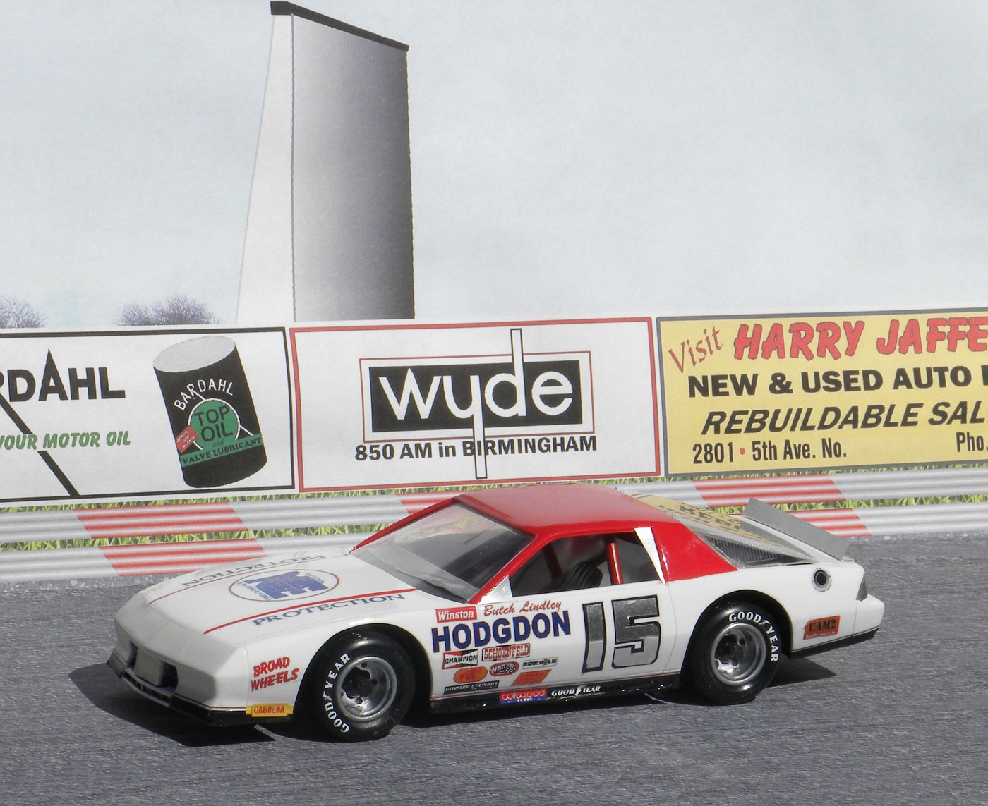 Photo: Butch Lindley 1 | MODELS BY JERRY HEIS, JIM NIEDERMAYER AND ...