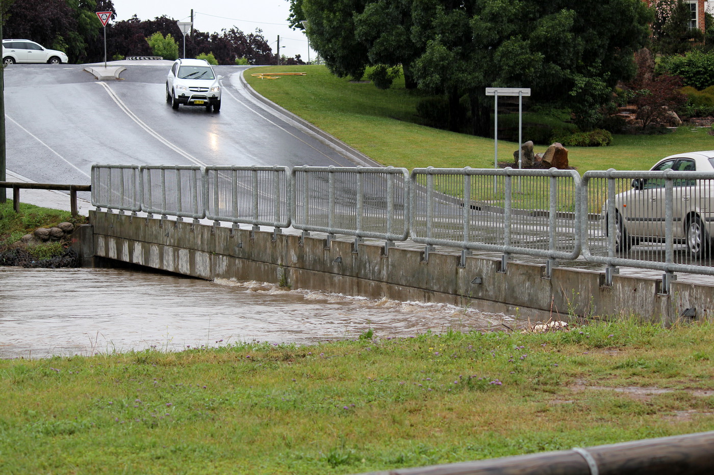 Photo: George Street low level crossing at midday 001 | Too Much Rain ...