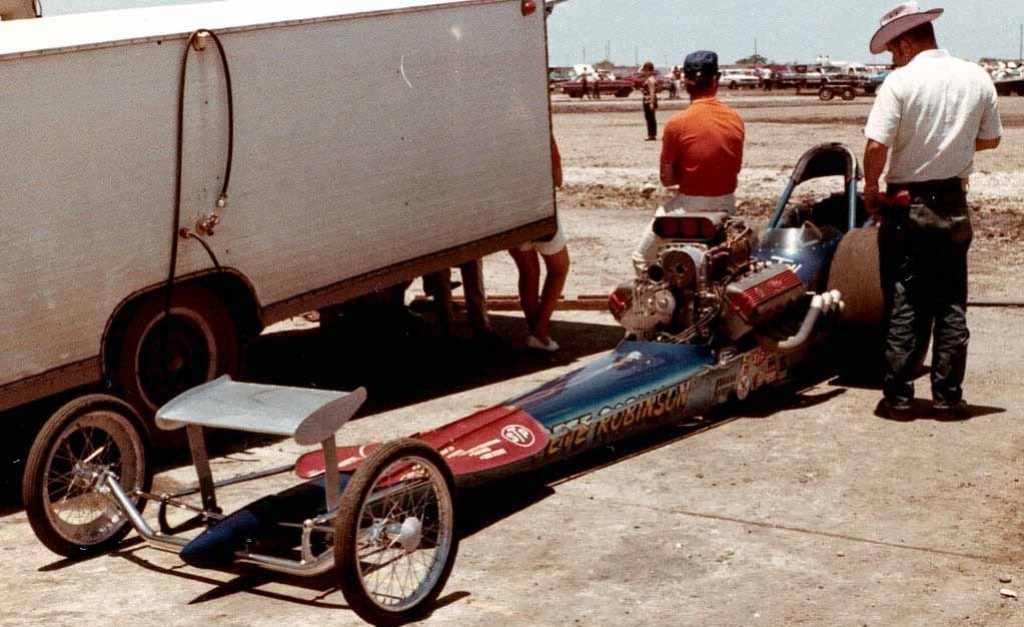 Photo: PETE ROBINSON | FRONT ENGINE DRAGSTERS album | LOUD-PEDAL ...