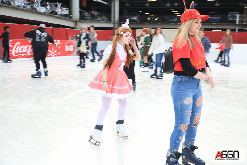 Photo: CosplayersOnIce 20191207 0053 | MomoCon 2019 Cosplayers on Ice ...